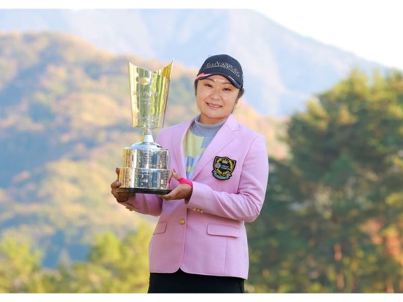 [JLPGA] Game Result : JLPGA Daio Paper elleair Ladies Open (17st Nov – – Gears Yamato